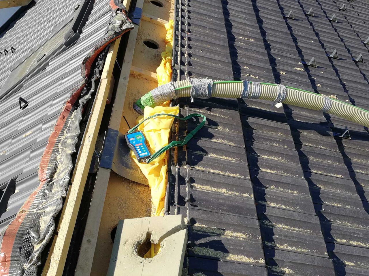 Start - ISO STROH West | Die natürlichste Art zu dämmen